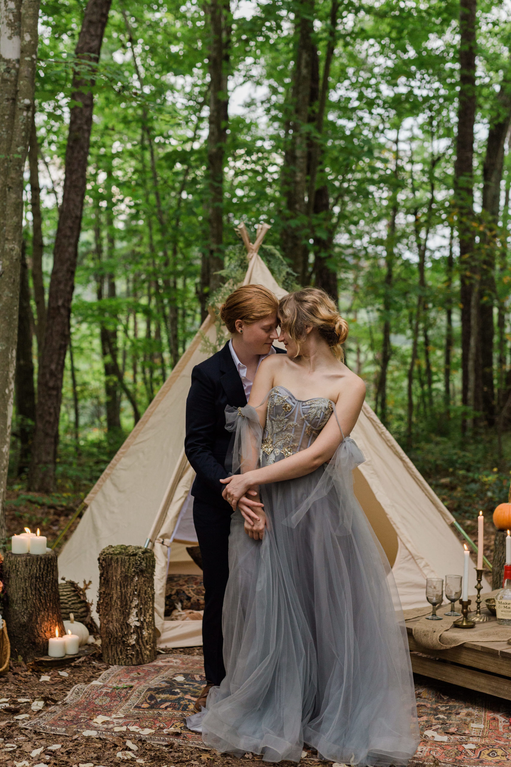 How to Elope Without Offending Family - Announcing Your Elopement